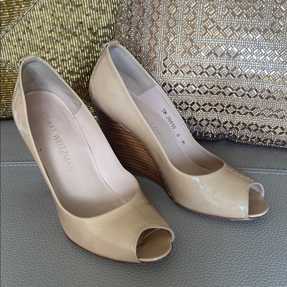 Stuart Weitzman | Shoes | Stuart Weitzman Womens Beige Peep Toe Wedge ...